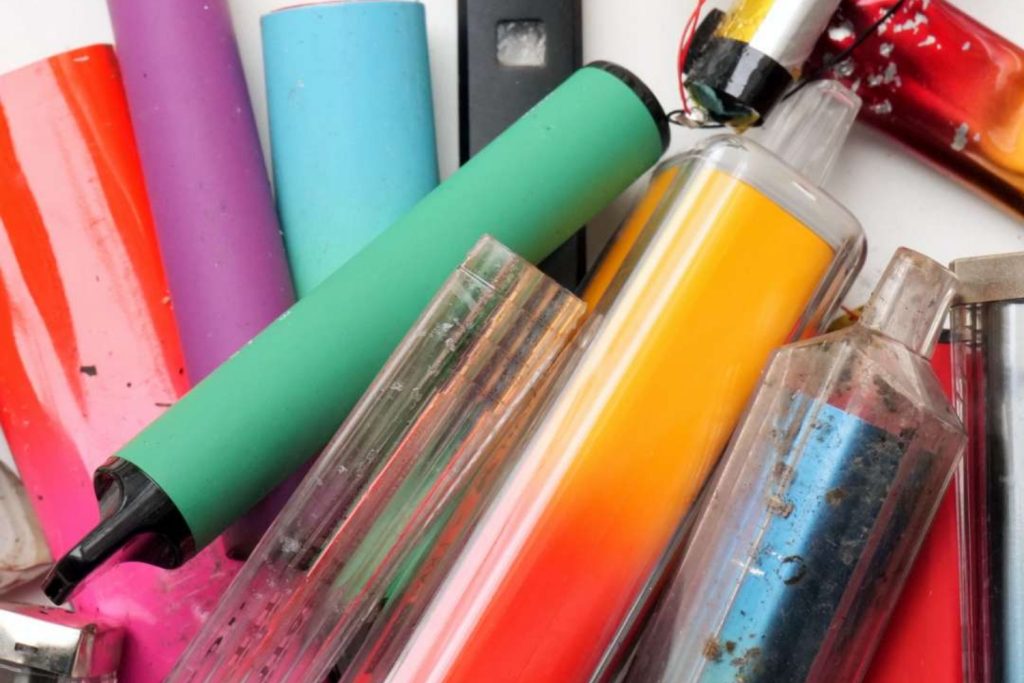 Vape Recycling for Businesses & Households - Ecoactiv